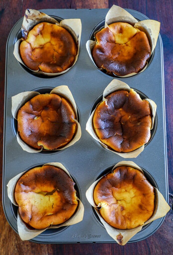 Mini Basque Cheesecake Recipe - Bonappeteach
