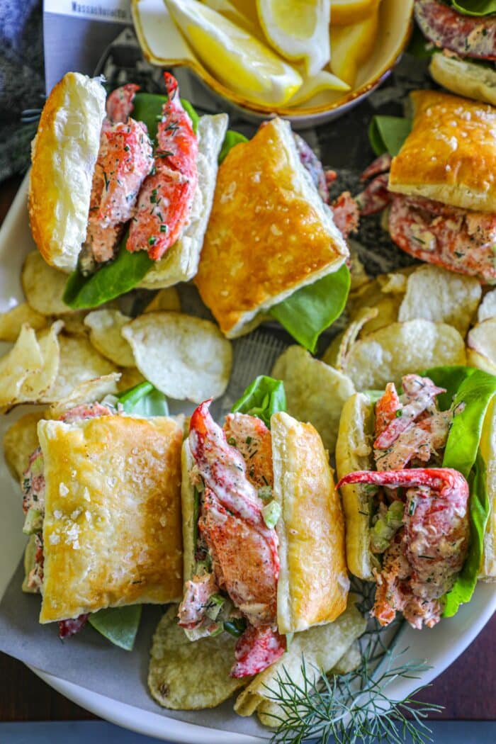 Mini Lobster Rolls Recipe - Bonappeteach